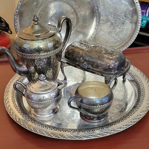 WM Rogers Silverplate | Kitchen | Antique Silverplate Tea Set With ...